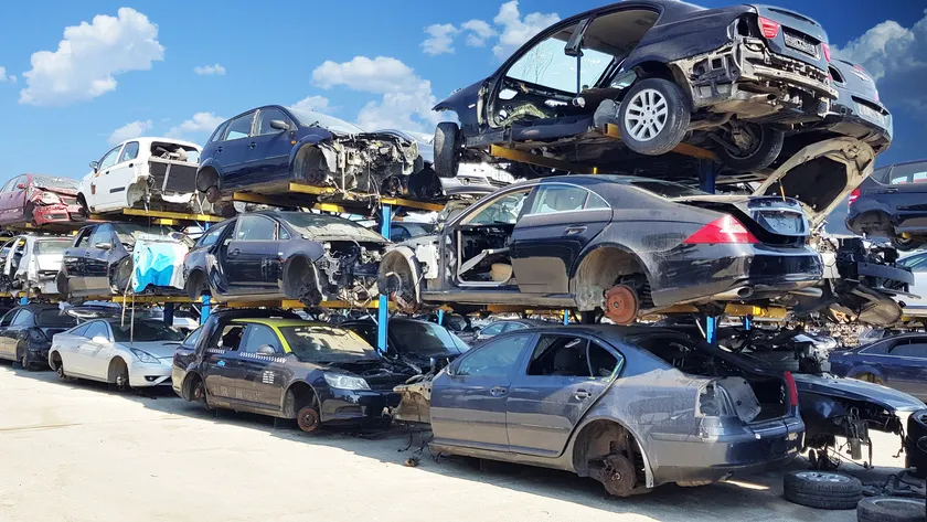 Υποχρεωτική απόσυρση αυτοκινήτων: Κινδυνεύει το δικό σου ΙΧ;